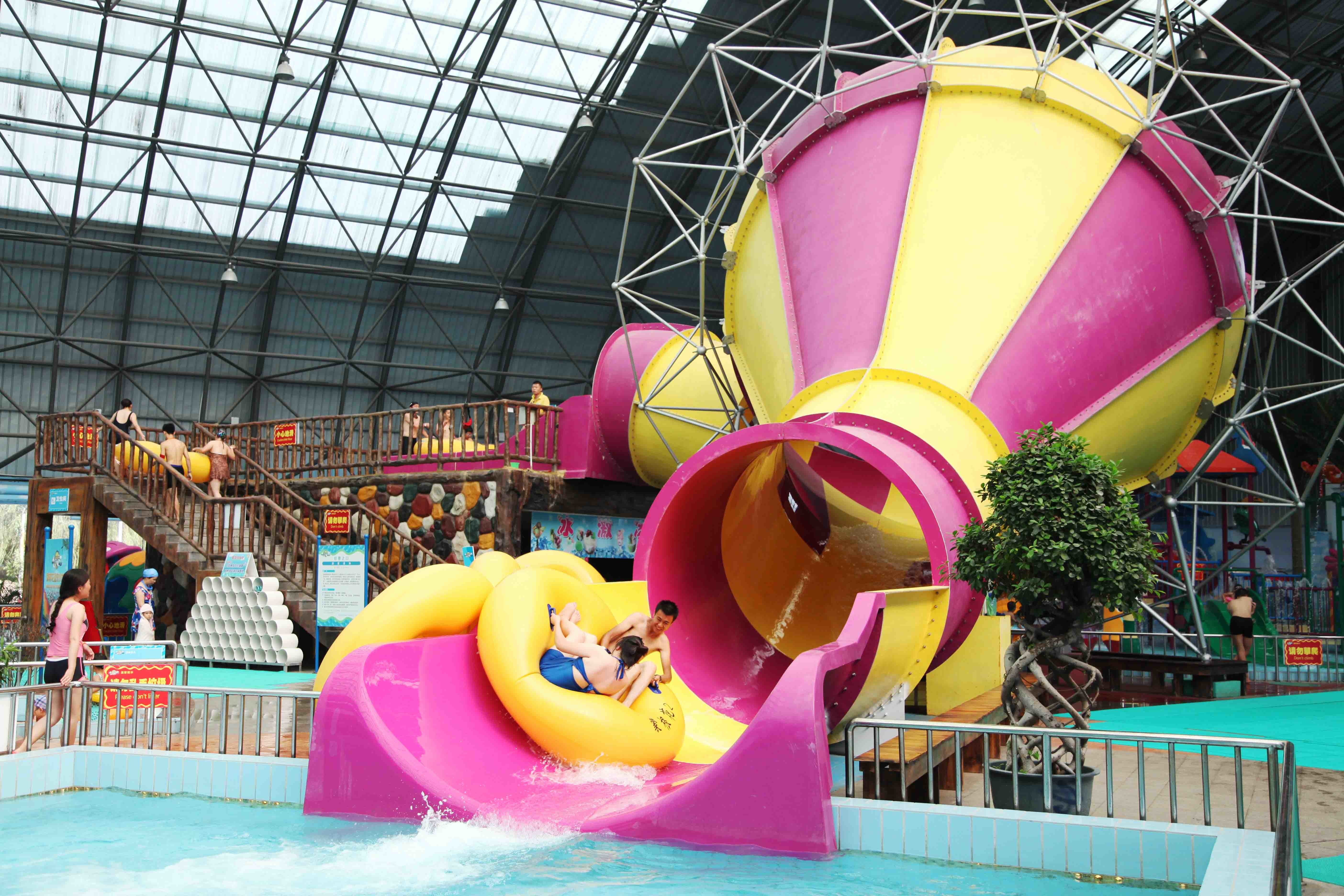 Comercial Indoor Water Play Small Slide / Water Park Ride 100m3/Hr ...